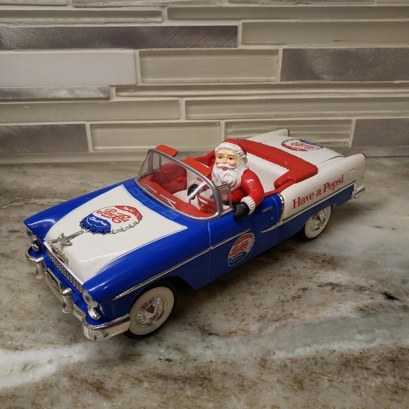 Franklin Mint | Accents | Classic 955 Chevrolet Convertible Die Cast ...